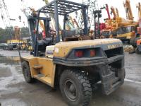 China Komatsu 5t Forklift with Cylinder 1200mm Fork Length 2.7*1.2*2.1m Overall Dimensions for sale