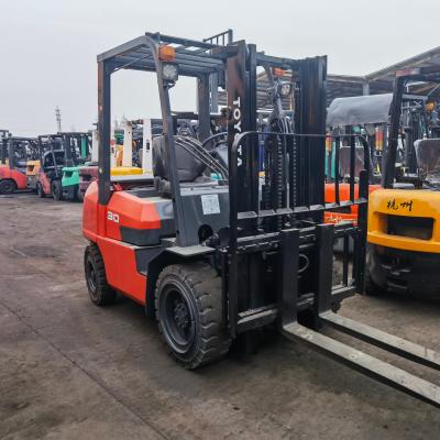 China Affordable Used Toyota FD30 Forklift 3 Ton with Middle Cylinder and Fork Width routine for sale