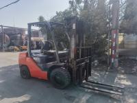 China TOYOTA 8F30 7F30 FD30 diesel engine forklift with 4.5m fork length and 3 stage mast for sale