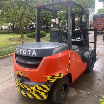 China Toyota 8f50 Used 4 Wheel Forklift 5 Tons Diesel Forklift for Warehouse Transportation for sale