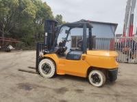 China Used Toyota 4 ton 4.5 ton 5 ton Radiator Forklift Diesel Forklift Truck FD40 FD45 FD50 for sale