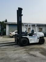 China 7 Ton Japan FD70 Used Diesel Forklift for Food Beverage Material Handling Needs for sale