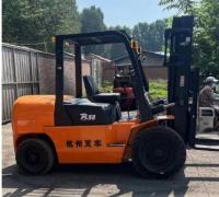 China Hangcha R100 R30 Diesel Forklift 5000 kg for Warehouse Operations in Garment Shops for sale