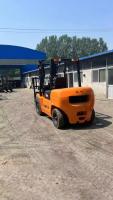 China Hangcha R100 R30 Diesel Forklift 5000 kg for Warehouse Operations in Garment Shops for sale
