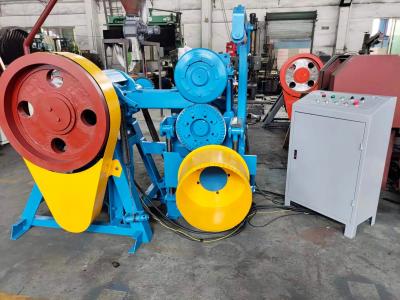 China High-Performance DC53 Blade Tire Block Cutter for Rubber Chips for sale