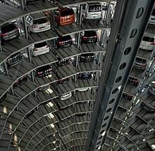 China Safety Heavy Duty Elevated Car Parking System With 2000kg Loading Capacity And Sensors for sale