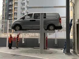 China Double Decker Two Post Parking Lift With 220V / 380V Power Supply 8 - 12m/Min Lifting Speed for sale