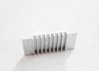 China ISO14001 Certified Aluminum Heat Sink Profile CNC Drilling 600mm Width Custom for sale