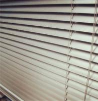 China 6063 T5 Aluminum Window Profiles for Blinds and Curtain Walls - Custom Extrusions with 500-3000 Ton Capacity for sale