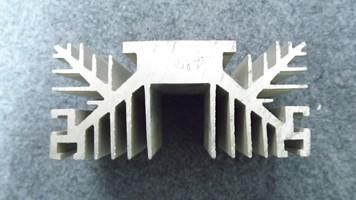 China 6000 Series Aluminum Extrusion Heat Sink T3-T8 Temper Custom CNC Machining for sale
