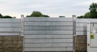 China 6063T5 Aluminum Flood Control Wall Baffle Plate with 10μm Anodizing and 60-80μm Powder Coating for sale