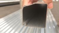 China Black Anodized Powder Coating Aluminum Frame Extrusions for Roof Rack 6063 T5 T6 for sale
