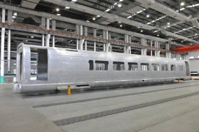 China 10000 Ton Press Aluminum Extrusion Profiles for Bus and Automobile Manufacturing 6063 T5 for sale