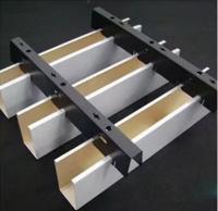 China Indoor Aluminum Suspended Ceiling Wood Grain T3-T8 Square Profile for Construction for sale