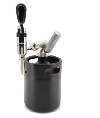 China Stainless Steel Beer Growler 64oz Double Wall Vacuum Insulated 30 PSI Pressure Retention Custom Logo for sale