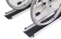 China Wholesale Aluminum Alloy Telescopic Wheelchair Channel Ramp 300kg Load Capacity for sale