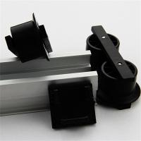 China Custom Aluminum Flow Roller Track 4m with 34mm Flange Wheels for Conveyor Systems for sale