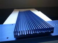 China 6061T6 Aluminum Heat Sink with CNC Precision Holes - 25μm Anodizing for LED & PCB Cooling for sale