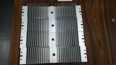 China Anodized 6061 T6 Aluminum Heat Sink Flat Wide Shape CNC Precision Holes 25um for sale