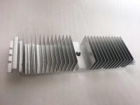 China CNC Machined Aluminum Heatsink 6063 T5 Deburred Threaded Holes for Cooling System for sale