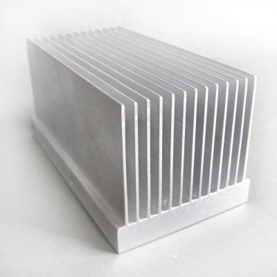 China 55mm Width AA6063 Aluminum Extrusion Heatsink Profile with 1mm Fins and 10mm Baseplate for Thermal Management for sale
