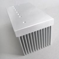 China 55mm Width AA6063 Aluminum Extrusion Heatsink Profile with 1mm Fins and 10mm Baseplate for Thermal Management for sale