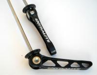 China CNC Machining Hard Black Anodized Aluminum Highway Quick Release for Bicycle 130mm for sale