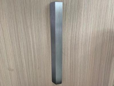China OEM Aluminum Door Handle CNC Precision Machining Components with 1 Year Warranty and 15-100 Series Bracket Options for sale