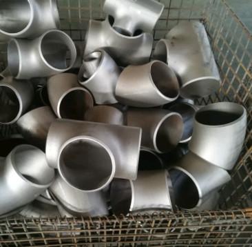 China Welded Seamless Carbon Steel Pipe Elbow For Industrial for sale