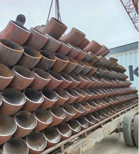 China Galvanized Carbon Steel Bend for Chemical Application Wall Thickness 2mm-50mm for sale