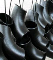 China ASME B16.9 90 Degree Seamless Carbon Steel Pipe Elbow Black Painting 1/2 to 28 Inch for sale