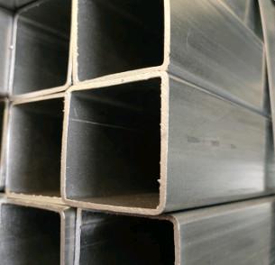 China ASTM A500 Black Carbon Steel Square Tube Hollow Section 15x15mm to 600x600mm for sale