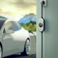 China Portable EV Charging Station 1 Phase AC 230V 5m or 7.4m Cable 16A 32A for sale