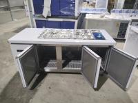 China 300L Under Counter Salad Chiller Commercial Table For Kitchen Restaurant for sale