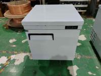 China American Type Refrigerator Under Counter Workbench Customized Kitchen Refrigeration 110V for sale