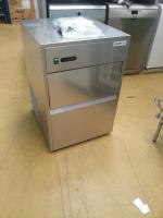 China 120kg/24h Bullet Ice Maker Machine 220V Stainless Steel Commercial for sale