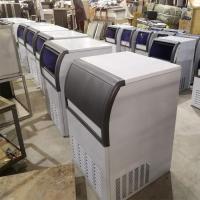 China Fan Cooling 36kg/24hrs Square Ice Cube Machine For KTV for sale