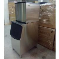 China yxfridge Auto Cleaning 200kgs Commercial Ice Cube Maker for sale