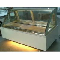 China Flat Shelves 900W Commercial Bakery Equipments 1.8m Bakery Display Fridge for sale