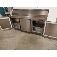 China Salad Display 300W Commercial Fridge Freezer for sale