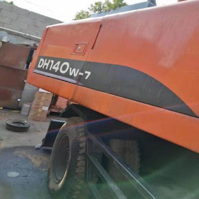 China 14 Ton Used Crawler Excavator Daewoo / Doosan DH140 with 0.6M3 Bucket Size for sale