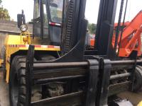 China 25 Ton Used Komatsu Forklift FD250 Original  Japan Year 2012 Diesel Powered for sale