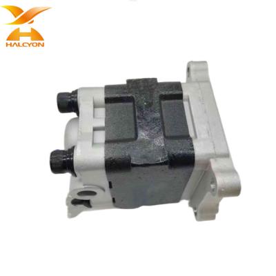 China Hydraulic Gear Pump PC50MR PC55 PC55MR-2 PC56-7 Replacement for Komatsu Excavator 20cc for sale