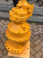 China Hydraulic Swing Motor Assy for Crawler Excavator komatsu Pc200lc-8 for sale