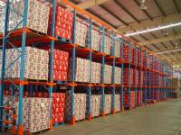 China Cold Rolled Steel Drive-In Racking System - 11,000 mm Height Capacity, 4,000 Kg Load Per Level for sale