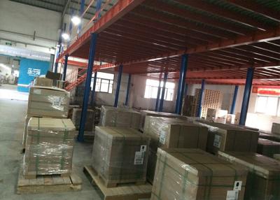 China Custom Steel Mezzanine Floors & Platforms - 3000kg/m² Load Capacity, 3000-6000mm Span Range for sale