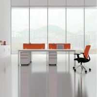 China Customized Colorful 6 Person Office Workstation Desks For Modern Businesses for sale