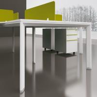 China 120 Degrees White MDF Cubicle 4 Staff Workstation Table For Office Room for sale