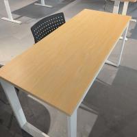 China Modern Wooden Writing Home Computer Table Single Executive Office Desk for sale