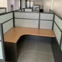 China Black Office Desk Workstation With Office Privacy Screen Partition for sale